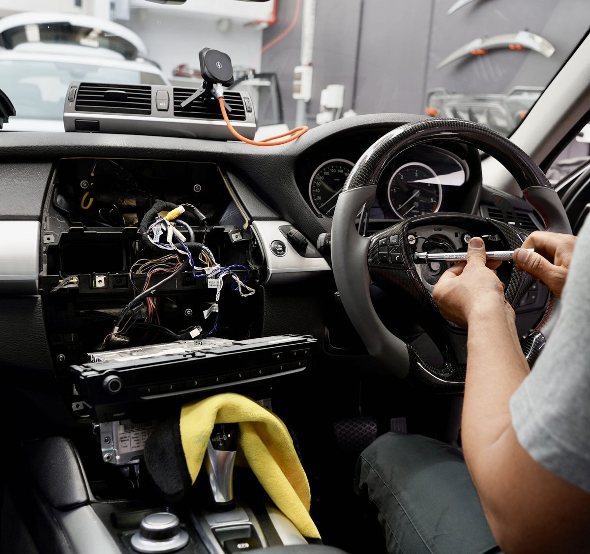 Nevera Auto Services | Accessories, Wrapping, Performance & More